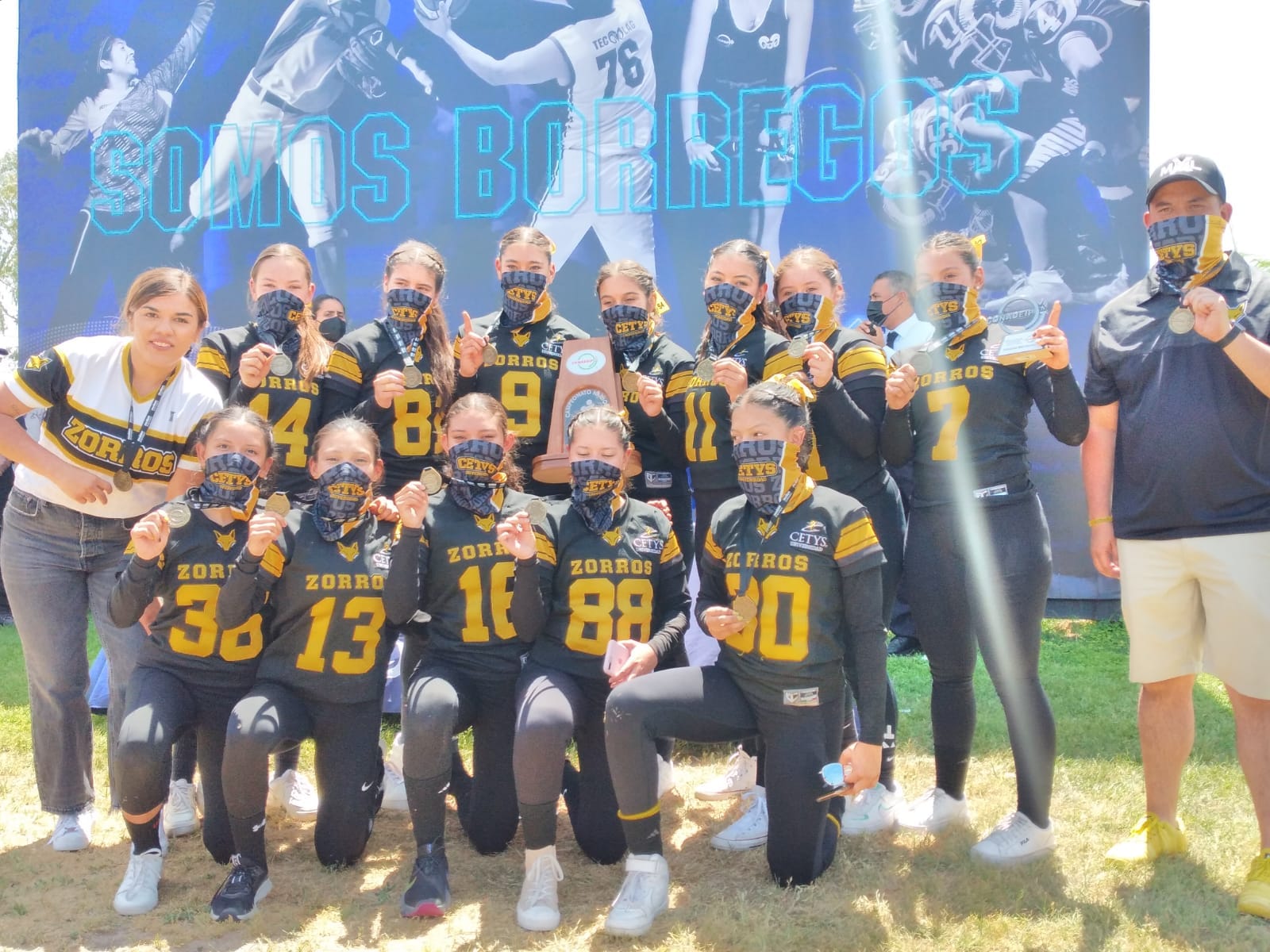 Zorros de banderitas son campeonas nacionales CONADEIP - CETYS
