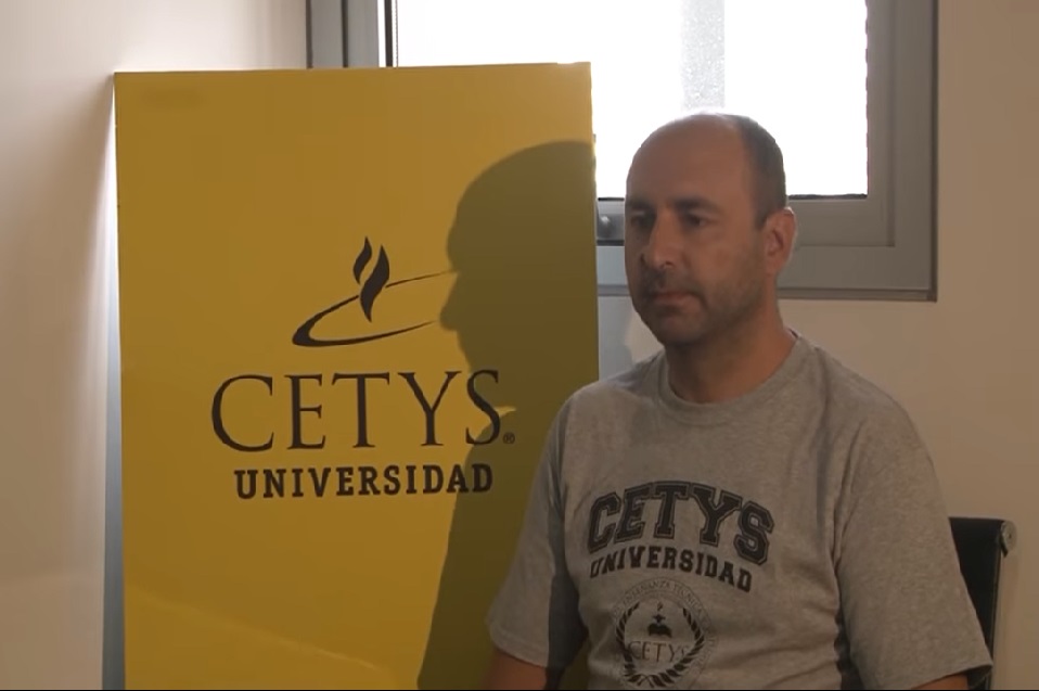 Brinda el Dr. David Rodeiro cátedra de economía y emprendimiento - CETYS